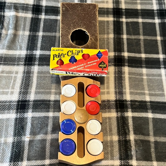 Astor | Games | Vintage Poker Chip Set | Poshmark